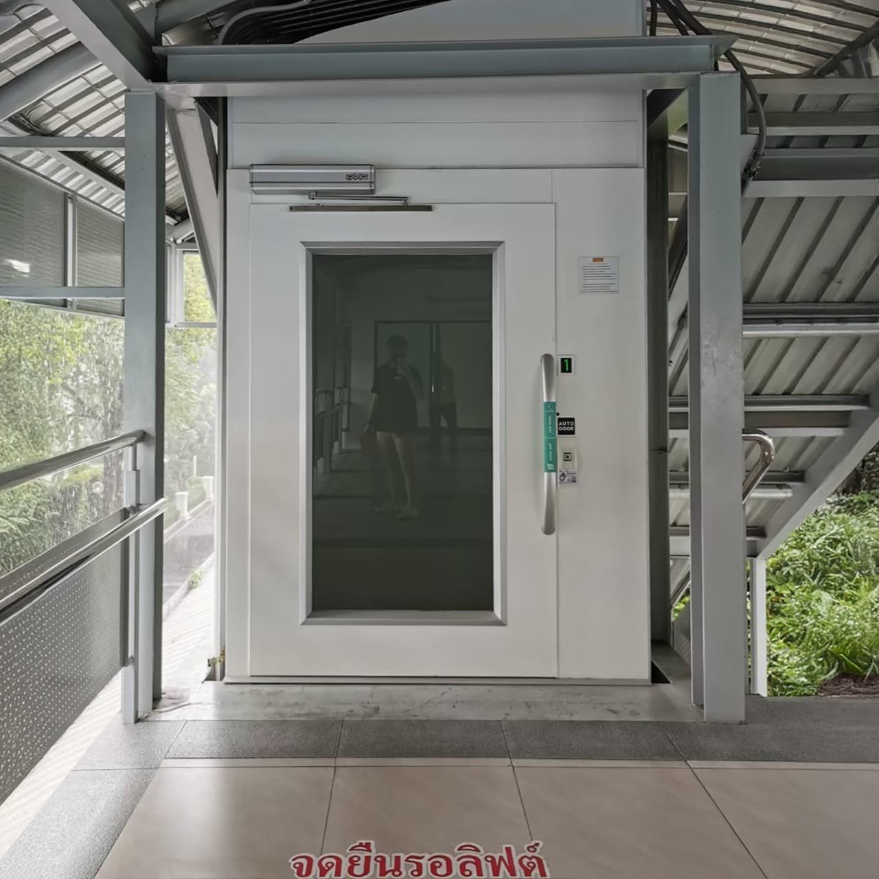 ตัวที่ 2 Cibes Extra ลิฟต์โรงพยาบาล 2 - Cibes Lift (Thailand)